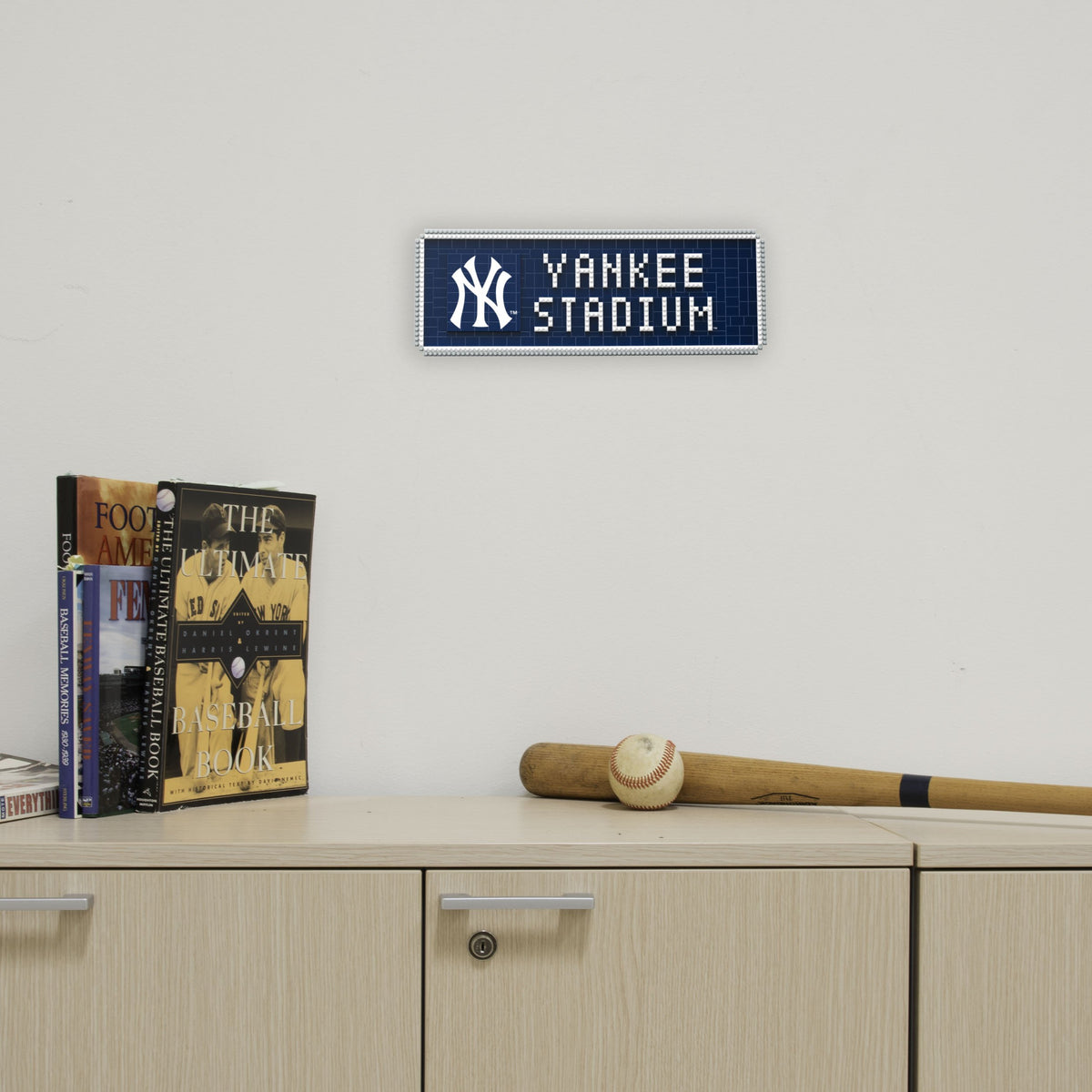 New York Yankees MLB BRXLZ Stadium Street Sign